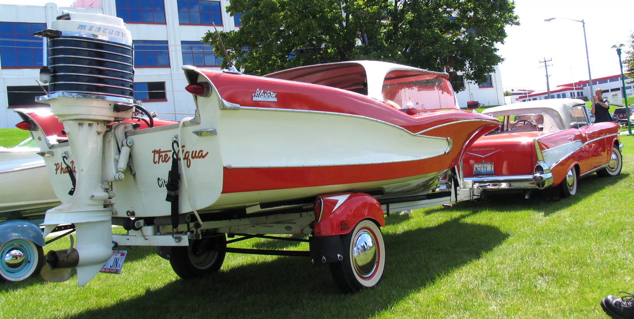 Cars of the 1950s weren’t the only vehicles with fancy fins