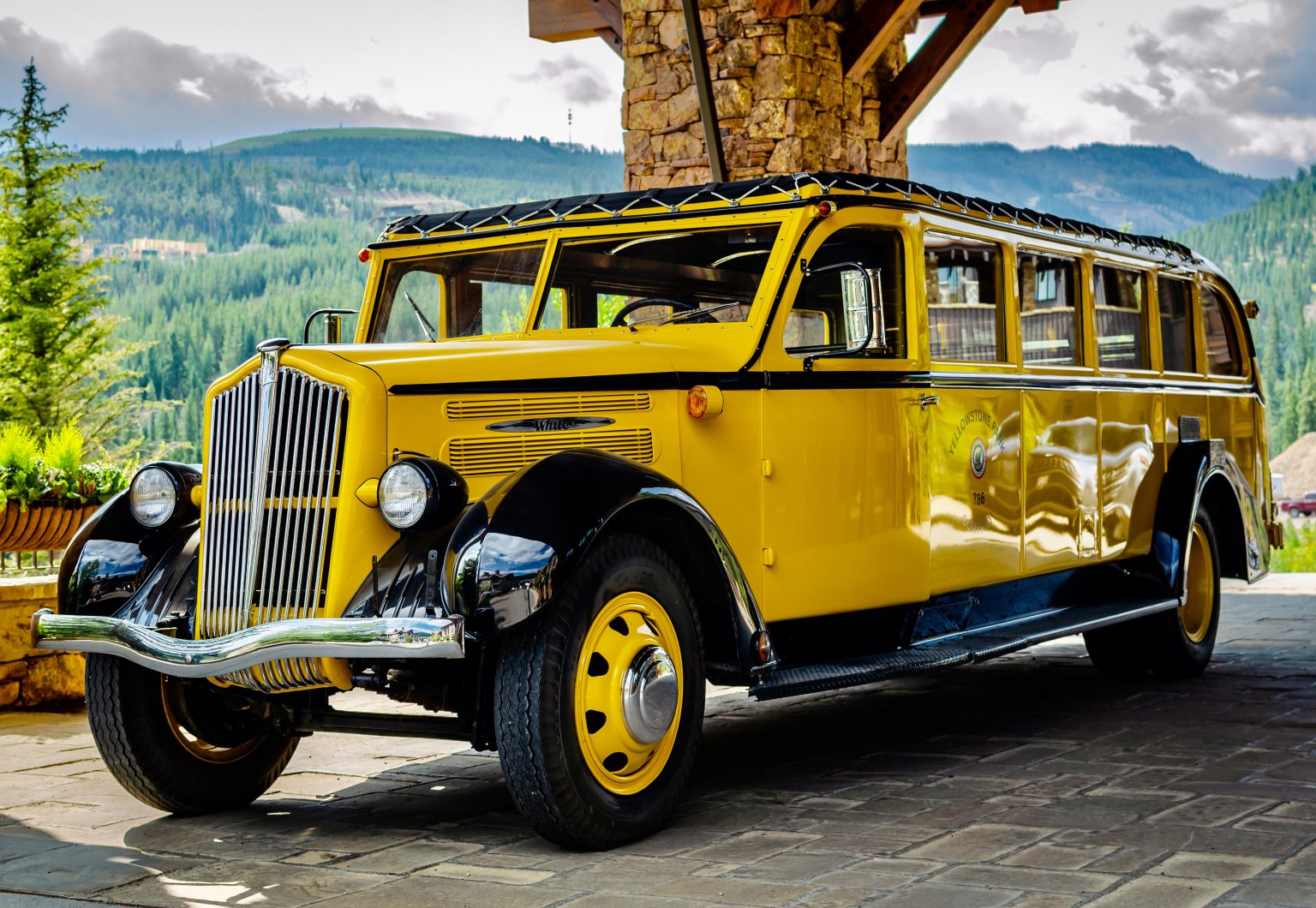 Vintage Yellowstone tour bus restored and going back to work