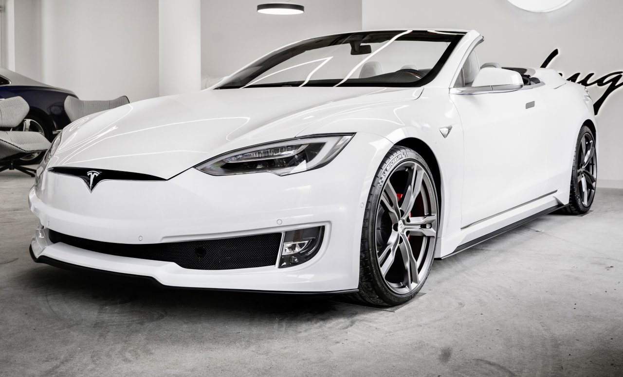 Italian coachbuilder turns Tesla Model S into a convertible
