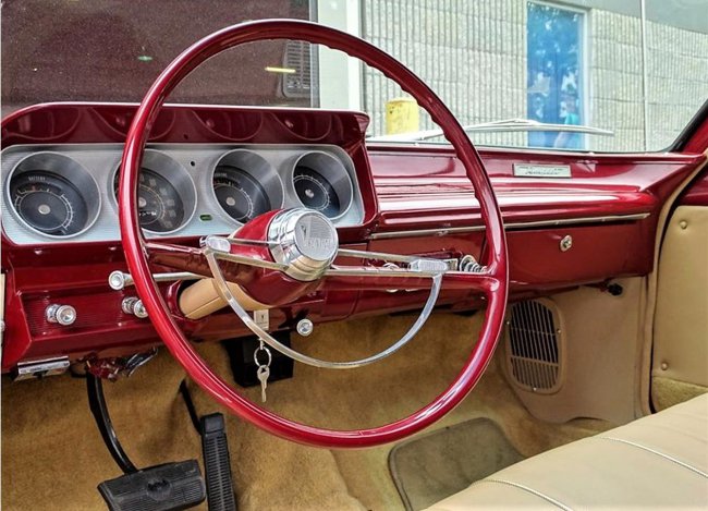 Pick of the Day: 1963 Pontiac Tempest with factory V8 and loads of style