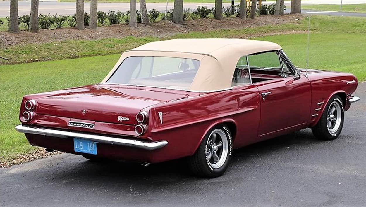 Pick of the Day: 1963 Pontiac Tempest with factory V8 and loads of style