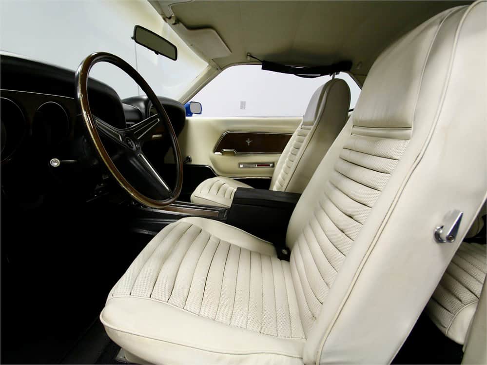 Andy checks out the vehicles on the AutoHunter docket