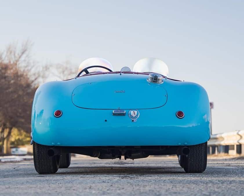 Pick of the Day: 1951 Allard J2, an icon of British/American motorsports