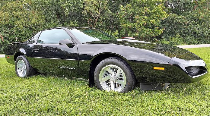 Pick of the Day: 1991 Pontiac Firebird Formula that’s ‘too nice to drive’?