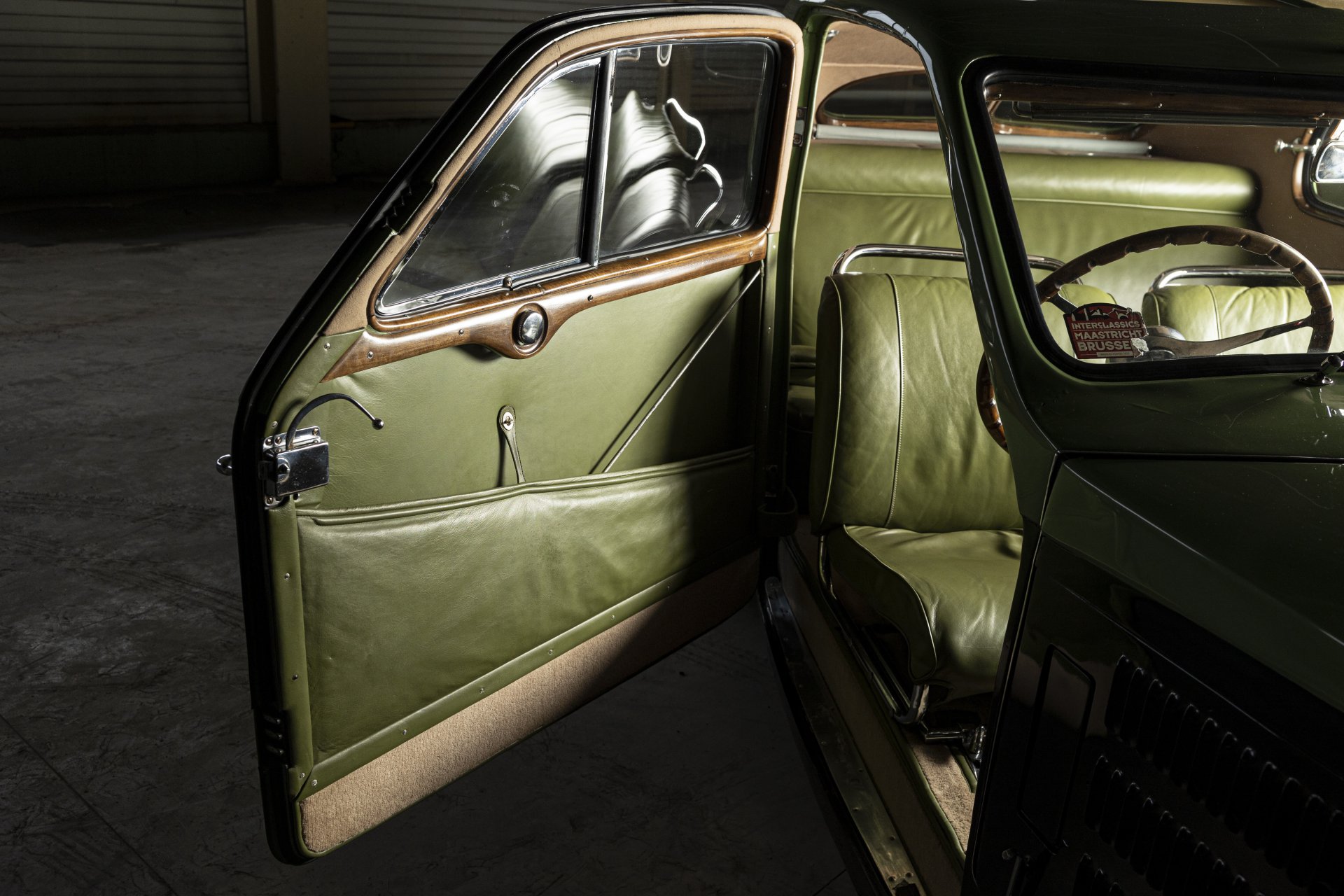 Bonhams touts Robert Redford celebrity tie to 1964 Porsche 904 GTS