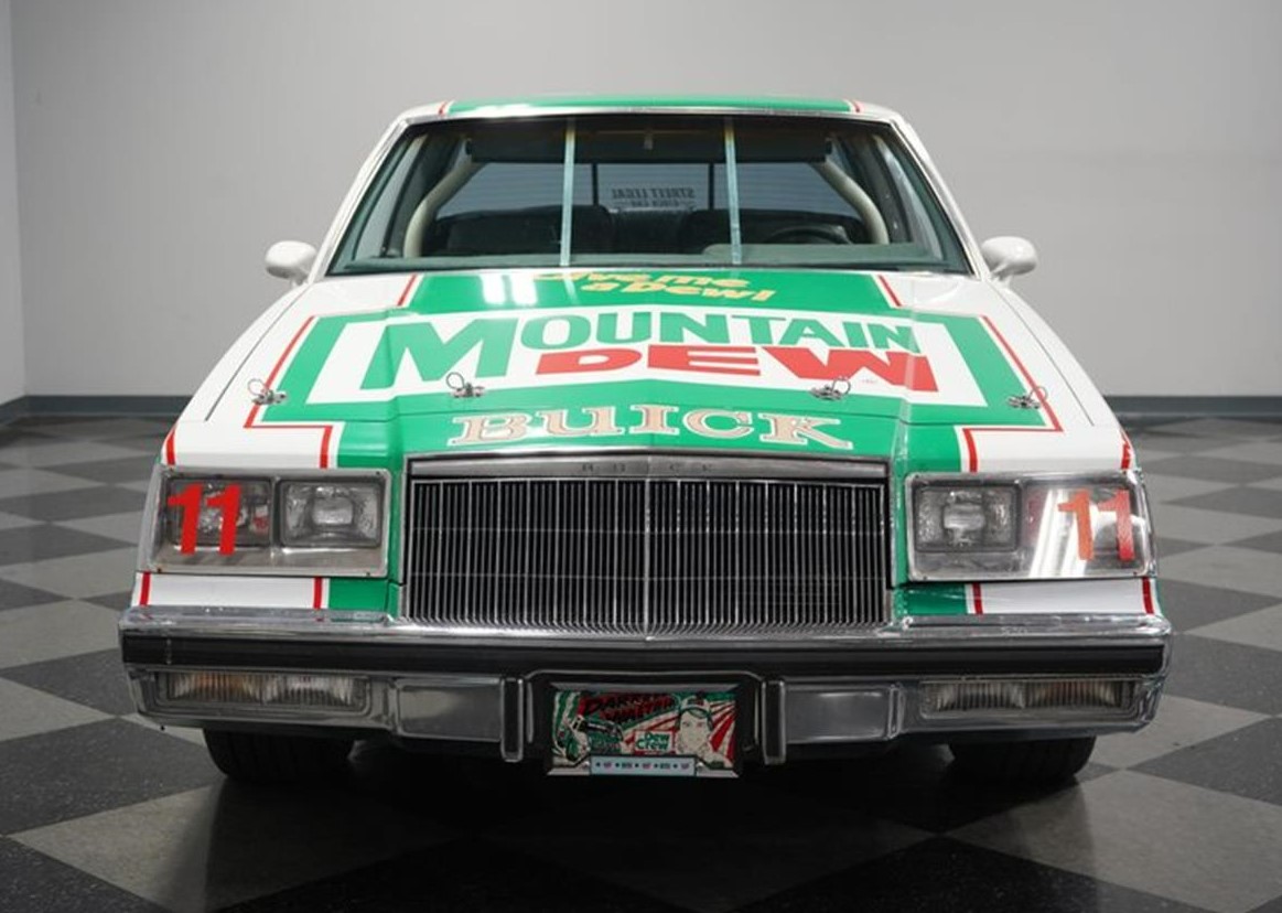 Pick of the Day: 1981 Buick Regal, a street-legal NASCAR tribute