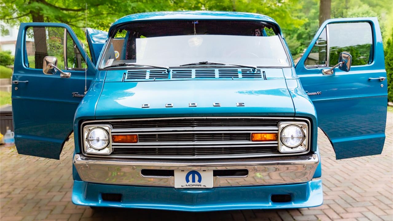 1974 Dodge Van