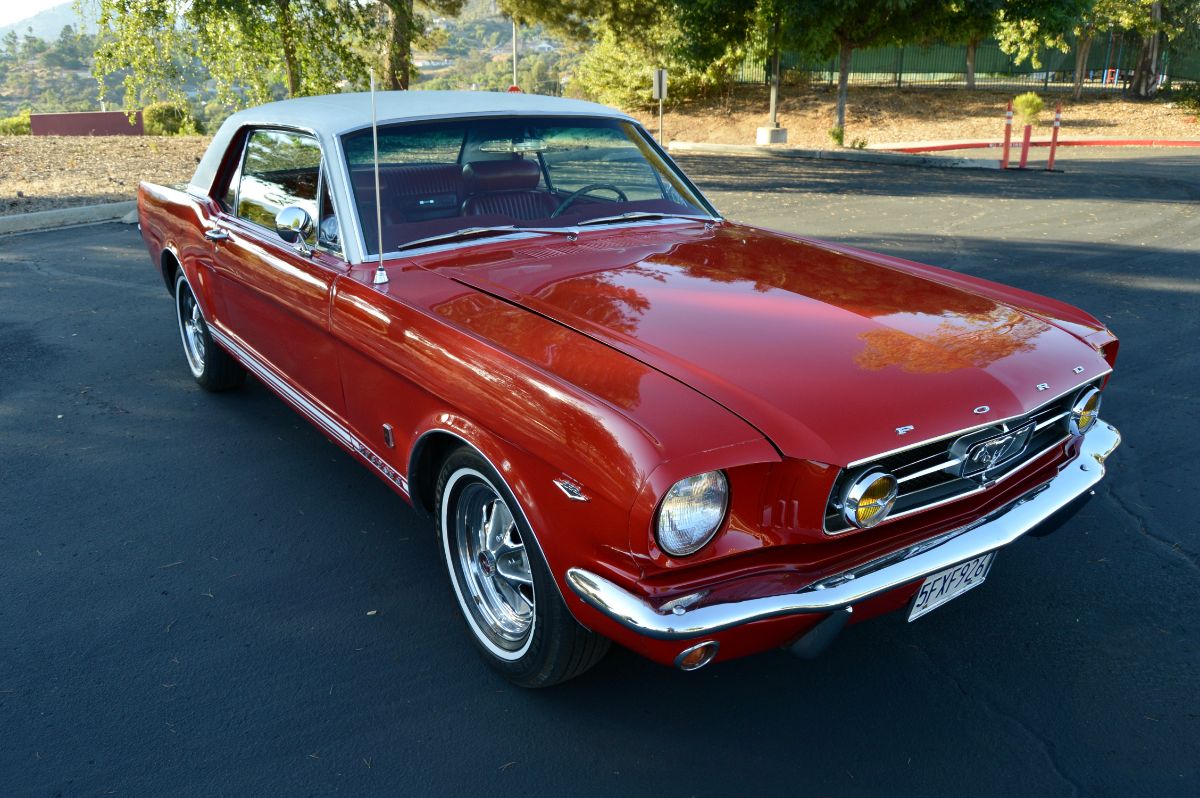 Mustang Hardtop