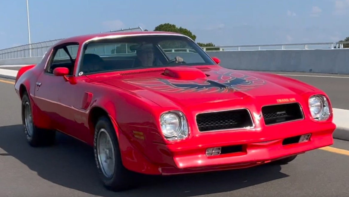 Pontiac Trans Am 1976