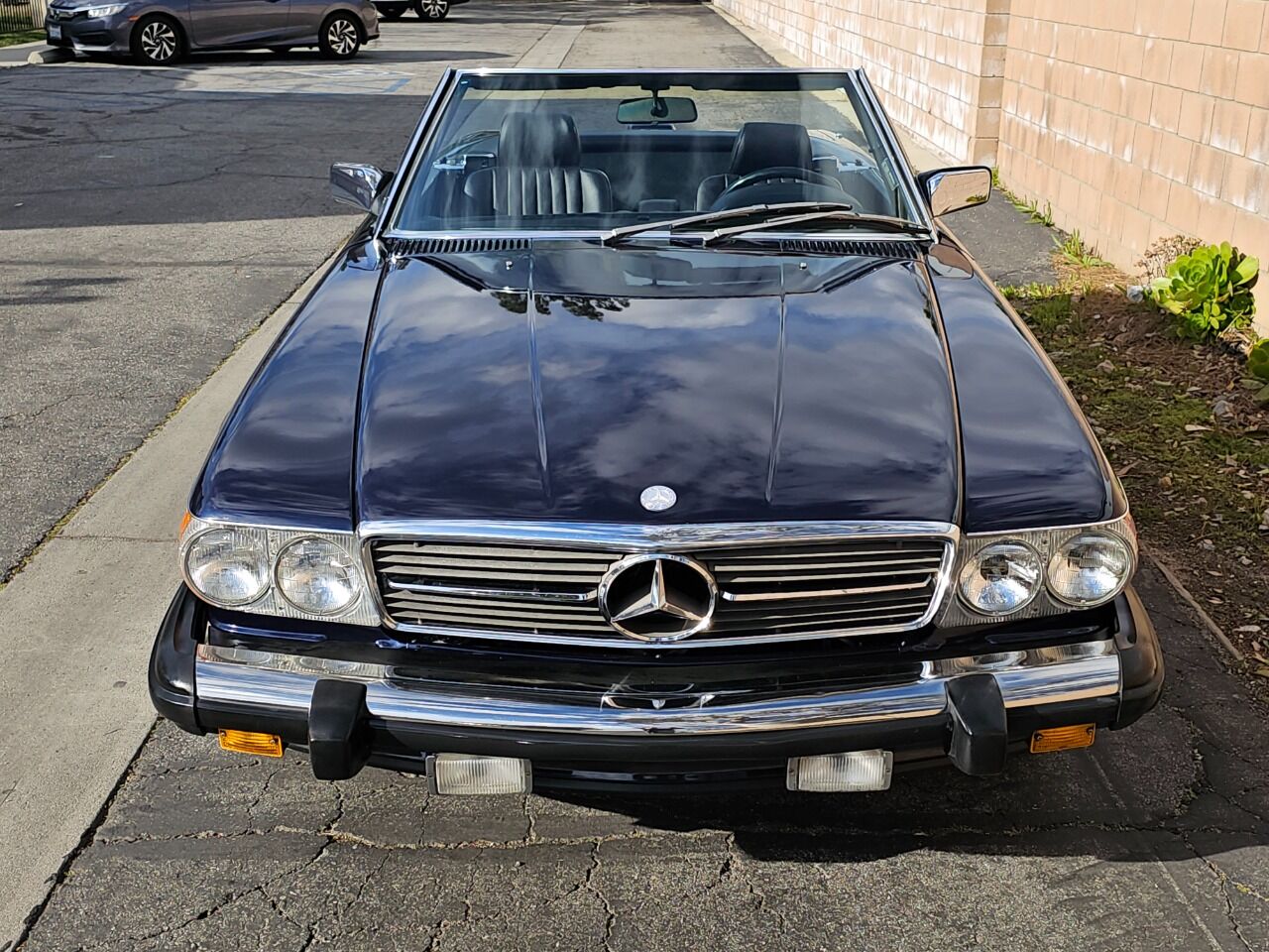 AutoHunter Spotlight: 1987 Mercedes-Benz 560SL | ClassicCars.com Journal