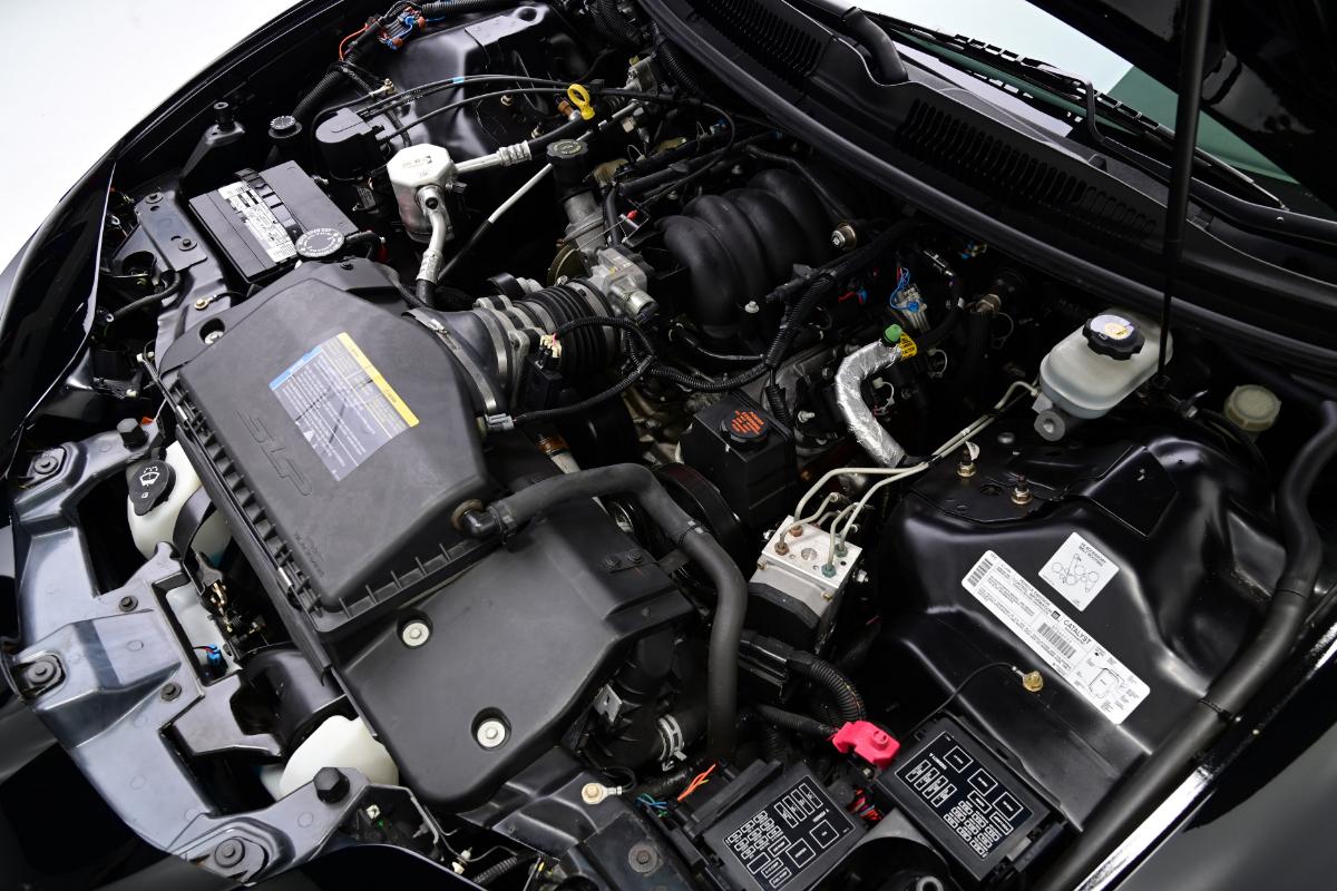 2002 Pontiac Firebird Engine