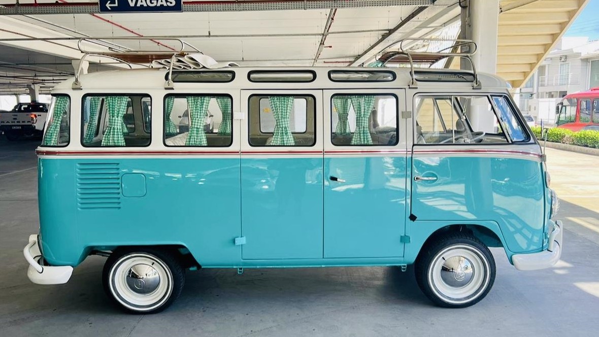 44639947-1975-volkswagen-bus-std | ClassicCars.com Journal