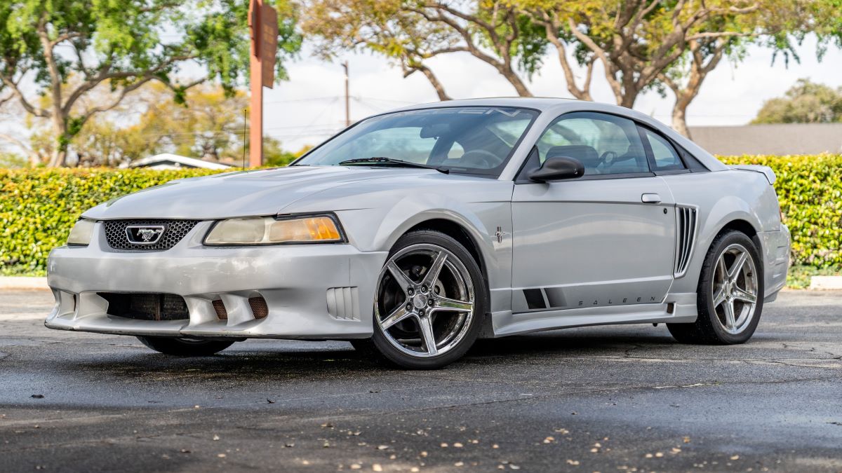 Elegant Ford Cars From The 2000s Pictures